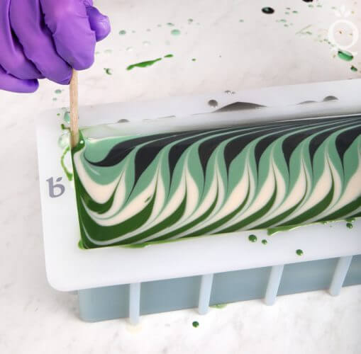 Cucumber & Aloe Circling Taiwan Swirl Soap - Soap Queen